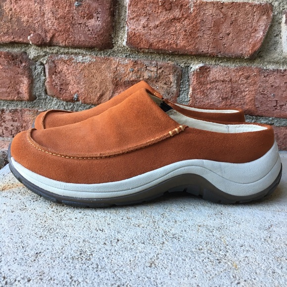 L.L. Bean | Shoes | Ll Bean Womens Suede Leather Slip On Clogs Sz 75 ...